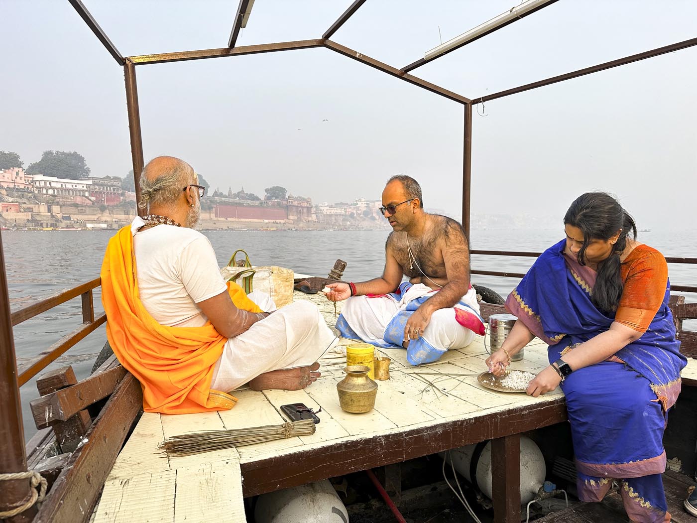 Performing Grandpa’s Last Rites - Hinduism Today