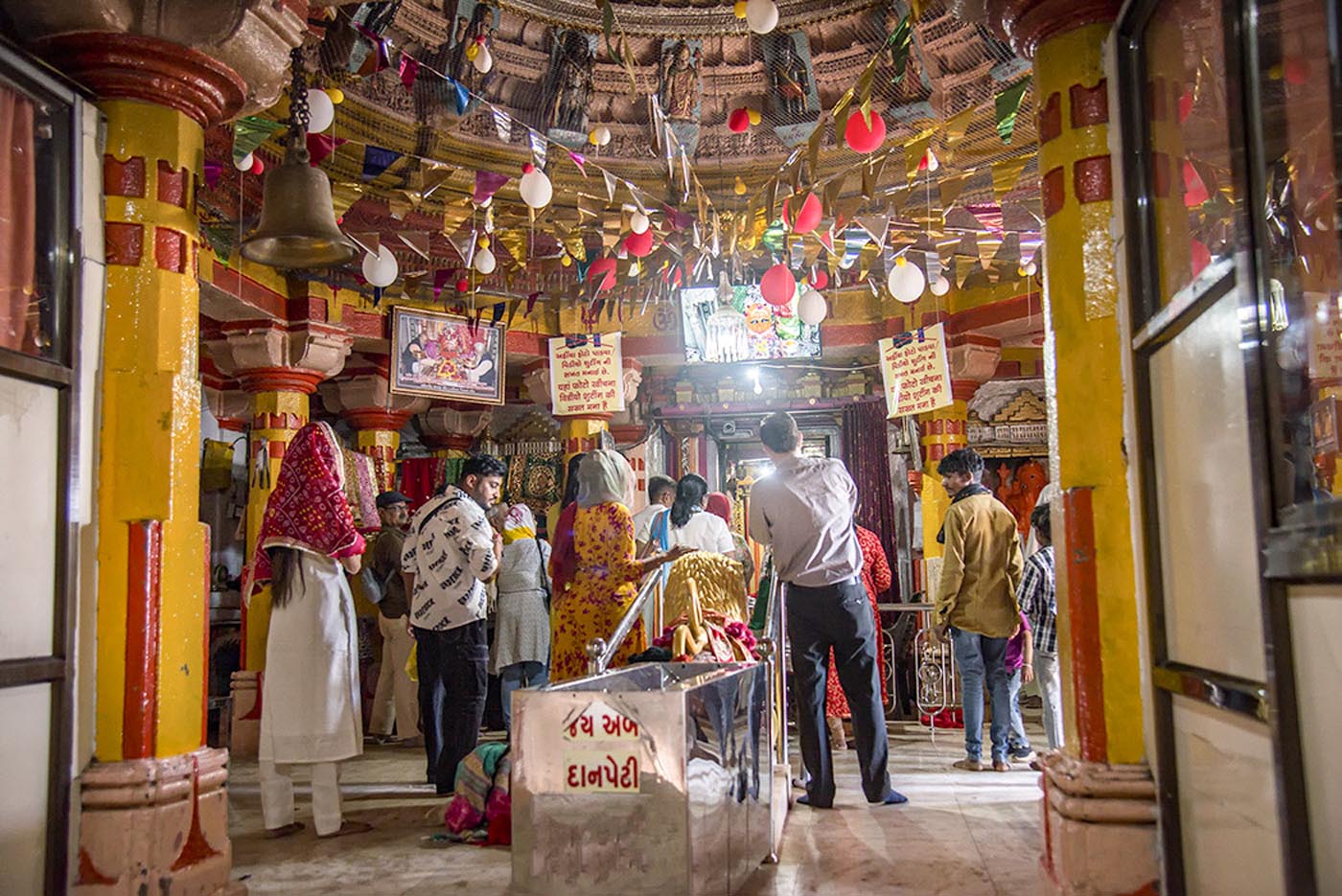 Girnar Mountain, a Spiritual Journey of Ten Thousand Steps - Hinduism Today